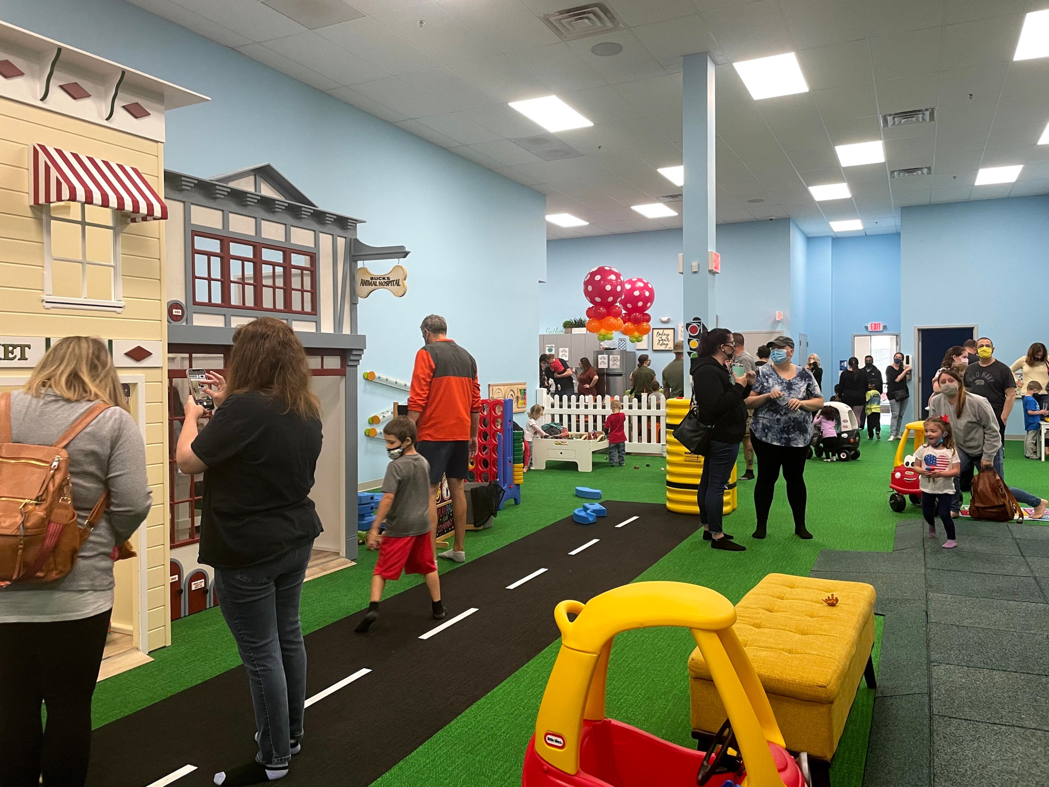 Playpad Bucks Welcomes Children for Indoor Fun – Sweet Mini Moments