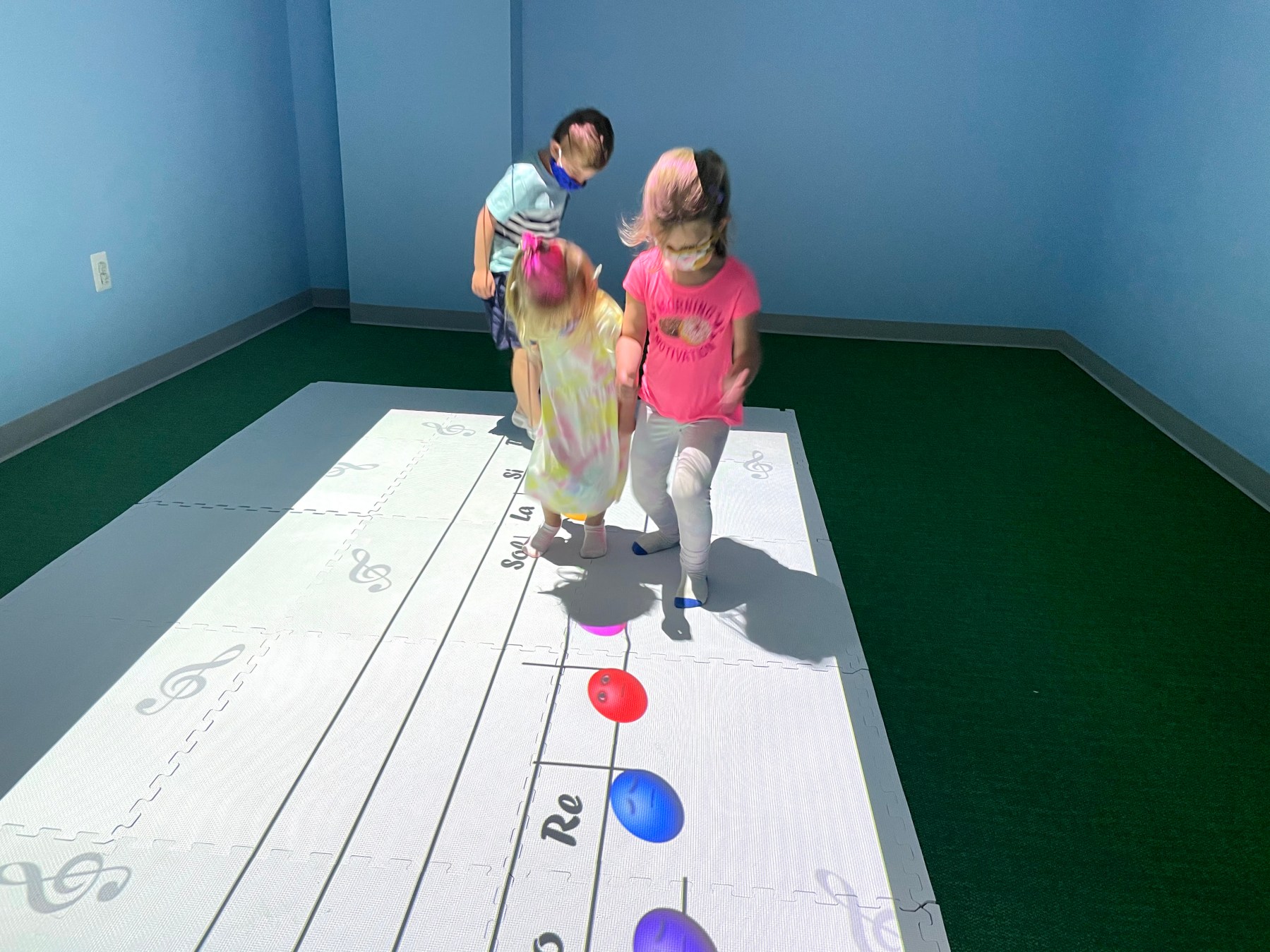 Playpad Bucks Welcomes Children for Indoor Fun – Sweet Mini Moments